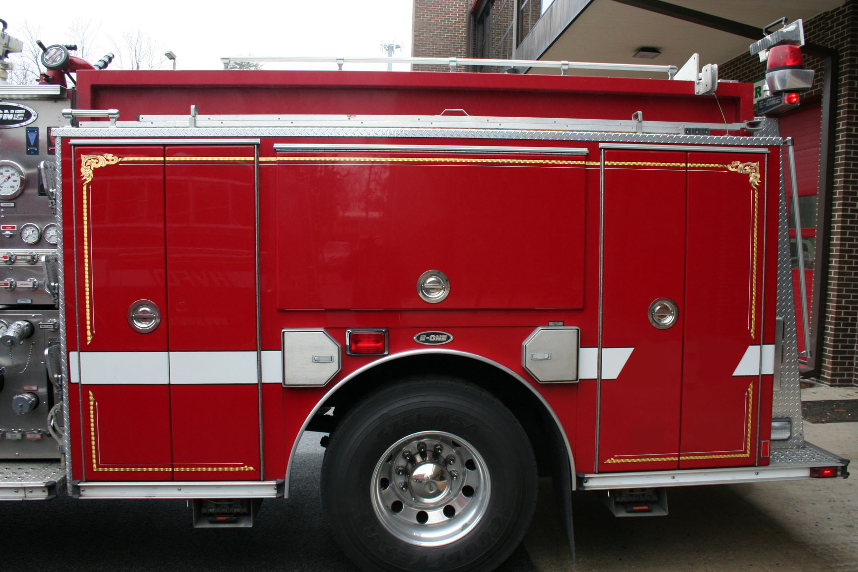 2002 E-One Pumper | Used Truck Details